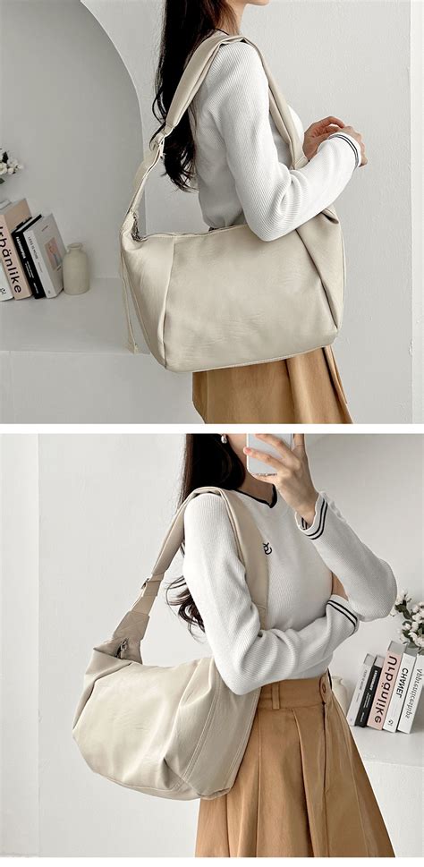 윤키 가벼운 데일리 보부상 가방 해외 여행 패딩 크로스백