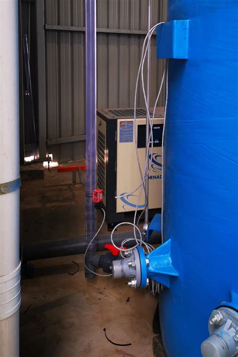 Easy Tank Level Monitoring With By Pass Level Indicator Isme Process Instrument And Control