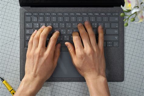 대학생 노트북으로 딱 마이크로소프트 서피스 랩탑5 리뷰