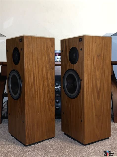 Beautiful Vintage Jbl L T Walnut Floorstanding Speakers Photo Aussie Audio Mart