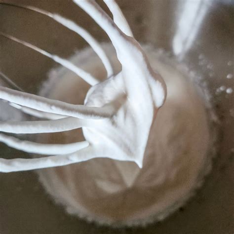 Easy Maple Whipped Cream Recipe No Sugar Added Milk Glass Home