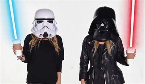The Olsen Twins Do Halloween 9TheFix