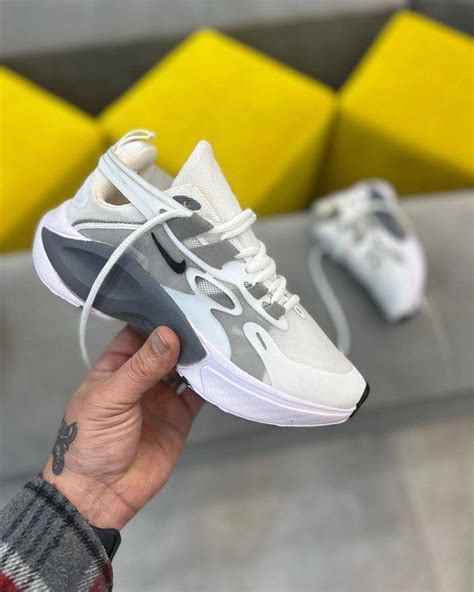 نایک ورزشی چنس خرید کفش زنانه