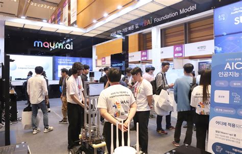 마음ai Ai Expo Korea 2024서 한국어 한계 극복한 대형언어모델 라마 말 허밍버드 오픈 소스로 공개