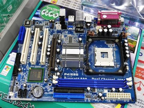 Ascii Jp：この茶色いスロットは何ですか？ Socket 478マザーが11年ぶりに再販