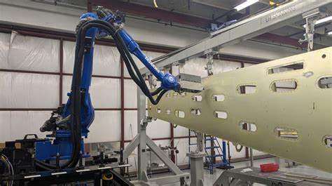 Piper Aircraft Applies Drilling Robot In Aircraft Production Global Sky Media