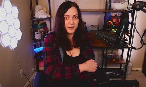 Trans Twitch Streamer Keffals Doxxed After Being Swatted