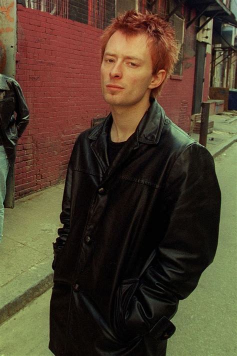 Thom Yorke The Bends Era Thom Yorke Thom Yorke Radiohead Radiohead