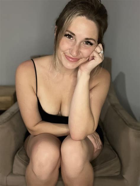 Take Me On A Date Rcougarsandmilfssfw