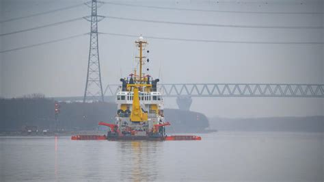 Nord Ostsee Kanal Ab Dienstagmittag Wieder Für Schiffe Frei