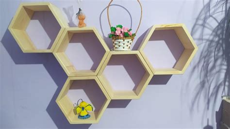 Поличка з сот — ціна 1000 грн у каталозі Полиці Купити товари для дому та побуту за доступною