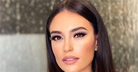 Jo Vetëm Aktore Dhe Moderatore Eva Murati Zbulon Talentin E Fshehur