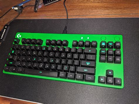 Custom Painted Logitech G Pro Keyboard R Mechanicalkeyboards