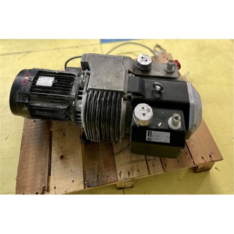 Busch Dc 0100 C Dry Running Rotary Vane Vacuum Pump And Compressor