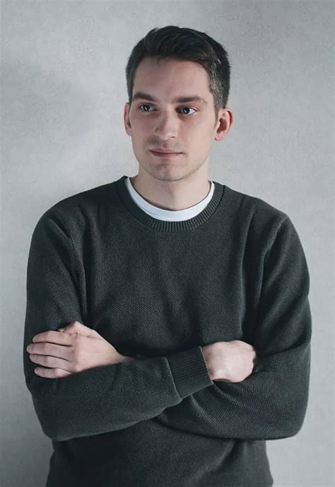 Антон Секисов — все книги и биография автора в интернет магазине «Альпина Паблишер