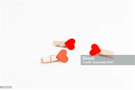 마음으로 3 천 핀입니다 텍스트를 위한 공간입니다 발렌타인의 하루입니다 사랑 개념입니다 2월에 대한 스톡 사진 및 기타 이미지