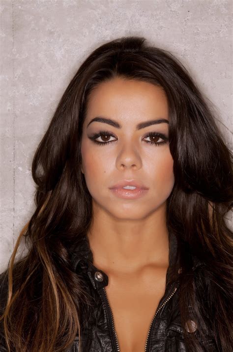 Fernanda Brandao Pictures 23 Images