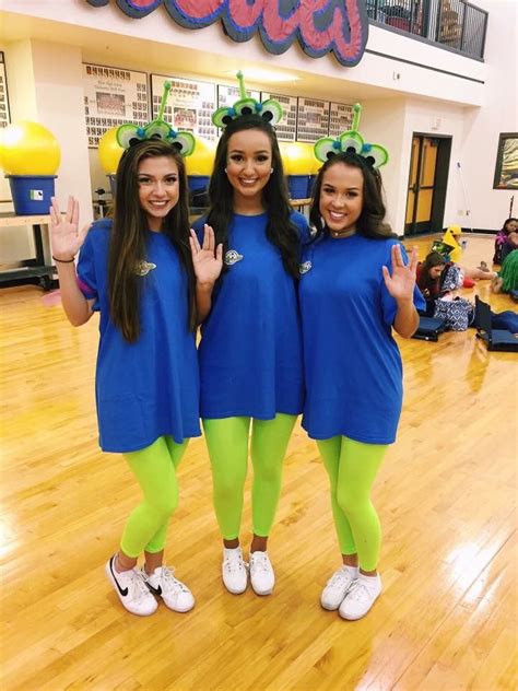 Pin By Amanda On Koki Halloween Costumes Friends Themed Halloween