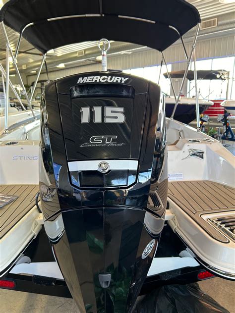2024 Stingray 182sc Side Console Deck Deck For Sale Yachtworld