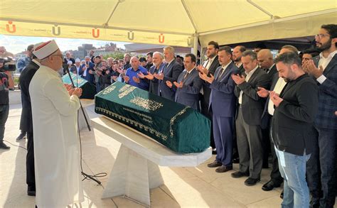 Nedim Urhan Son Yolculuğuna Uğurlandı İstanbul Takipte İstanbul Yerel