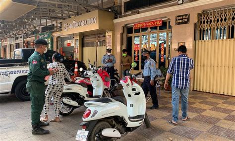 រក ឃើញ យានយន្ត ល្មើស ចំនួន ២១ គ្រឿង ត្រូវ បាន ផាកពិន័យ តាម អនុក្រឹត្យ លេខ ៣៩ ខណៈករណីគ្រោះថ្នាក់