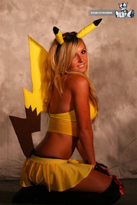 25 Sexy Pokemon Cosplays Gamers Decide