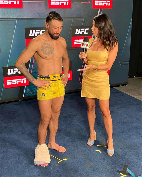 Hot Charly Arnolt Photos