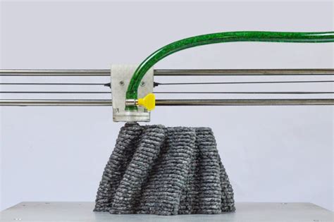 Beer Holthuis Creates Paper Pulp Printer That Prints Recycled Paper