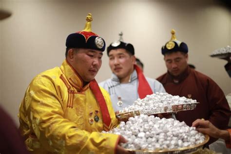 О Хангайд зориулсан наадмаар 128 бөх зодоглож “Тарвас” арга хэмжээ зохион байгуулагдана