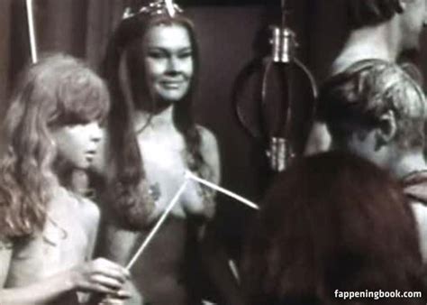 Judi Dench Nude Onlyfans Leaks Fappening Fappeningbook