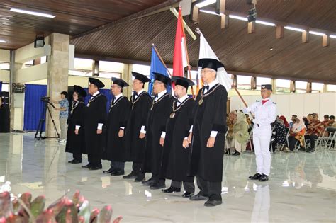 Lagi Guru Besar Polban Bertambah Kali Ini Polban Kukuhkan 7 Guru