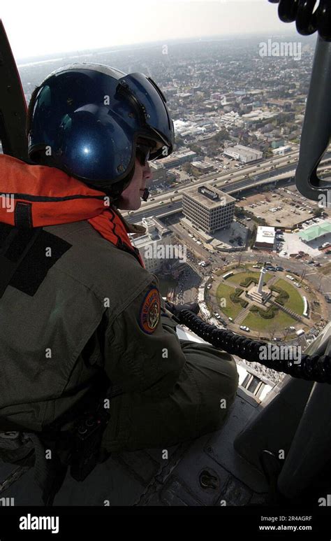Us Navy Sean Kevany A Detective Assigned To The New Orleans Police