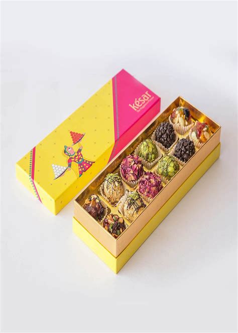 Get Assorted Gourmet Sweets 12 Piece 300gm At ₹ 750 Lbb Shop