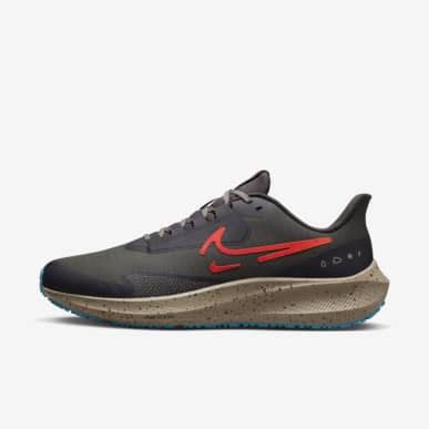 The Best Nike Running Shoes For Winter