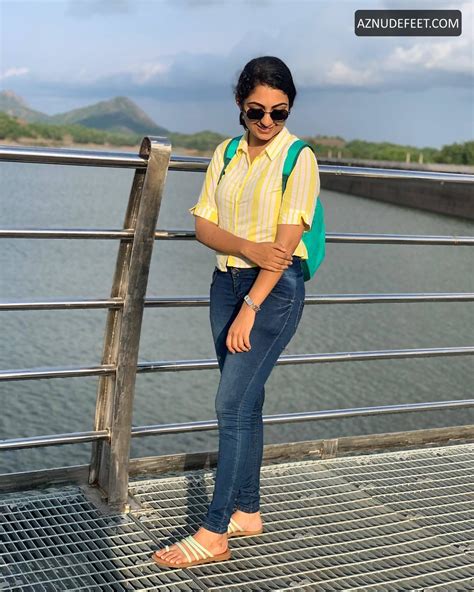 Jayashree Sivadas Feet Aznudefeet