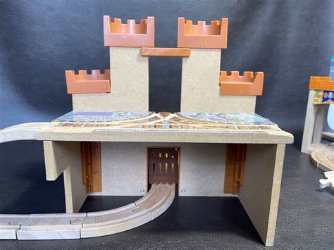 Thomas And Friends Train Wood Castle King Of The Railway Crane Griffin