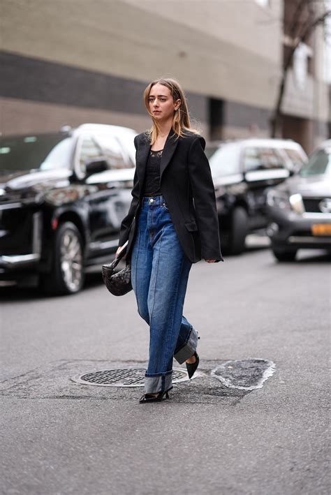 6 Ways To Wear Black Blazers With Jeans In July 2024 Vogue India