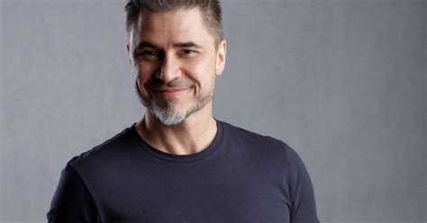 Intimate Gay Threesome Udatz