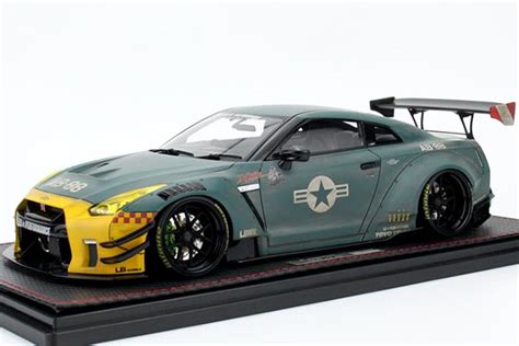 Nissan Gt R R35 Lbwk Resin Car Model 1 18 Scale Dark Green [sd04h724]