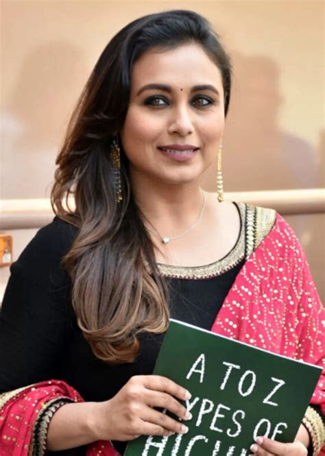 25 Facts About Rani Mukherjee Factsnippet