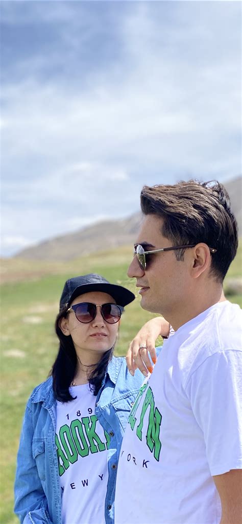 عکس های جدید محسن لطفی، خواننده کرمانجی اسفراین طرفداری