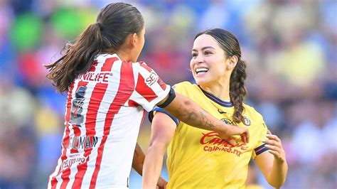 Scarlett Camberos Calienta El Clásico Femenil Y Se Vuelve Viral