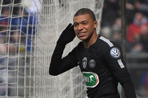 Kylian Mbappe Bites Back At Benoit Assou Ekotto In War Of Words Over African Loyalty Sports