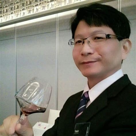 Jen Kai Lee Jenkailee • Threads Say More