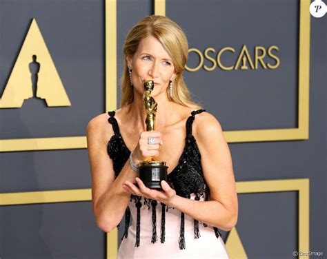 Laura Dern Lauréate De Loscar De La Meilleure Actrice Dans Un Second