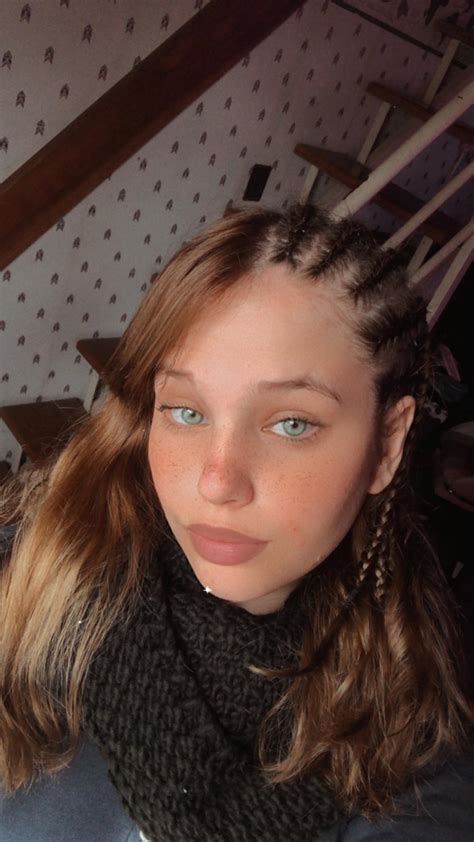 My Face Halfway Trough Braiding My Hair Sexy