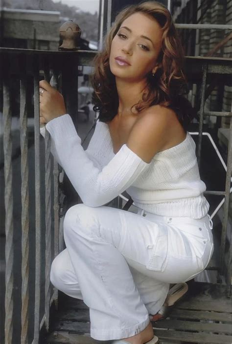 Log Into Facebook Facebook King Of Queens Hottie Women Leah