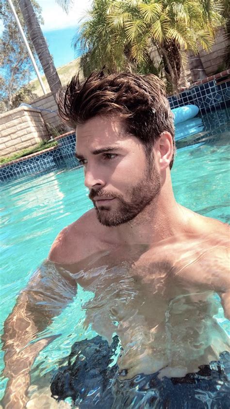 Pin By Fernanda Sosa On Nick Bateman Nick Bateman Beard Styles For