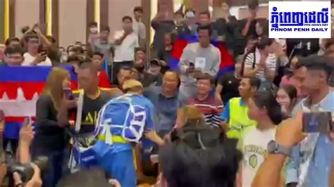 មុឺន មេឃា រំភើបចិត្តរហូតស្រក់ទឹកភ្នែក ក្រោយទទួលបានមេដាយមាស Youtube