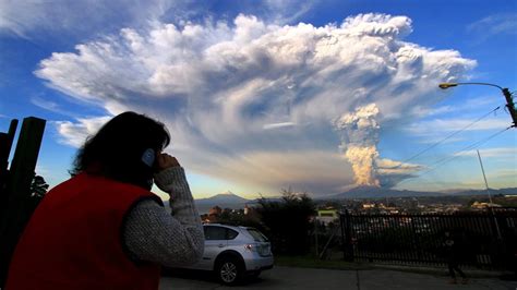 Entró En Erupción El Volcán Calbuco En Chile Infobae